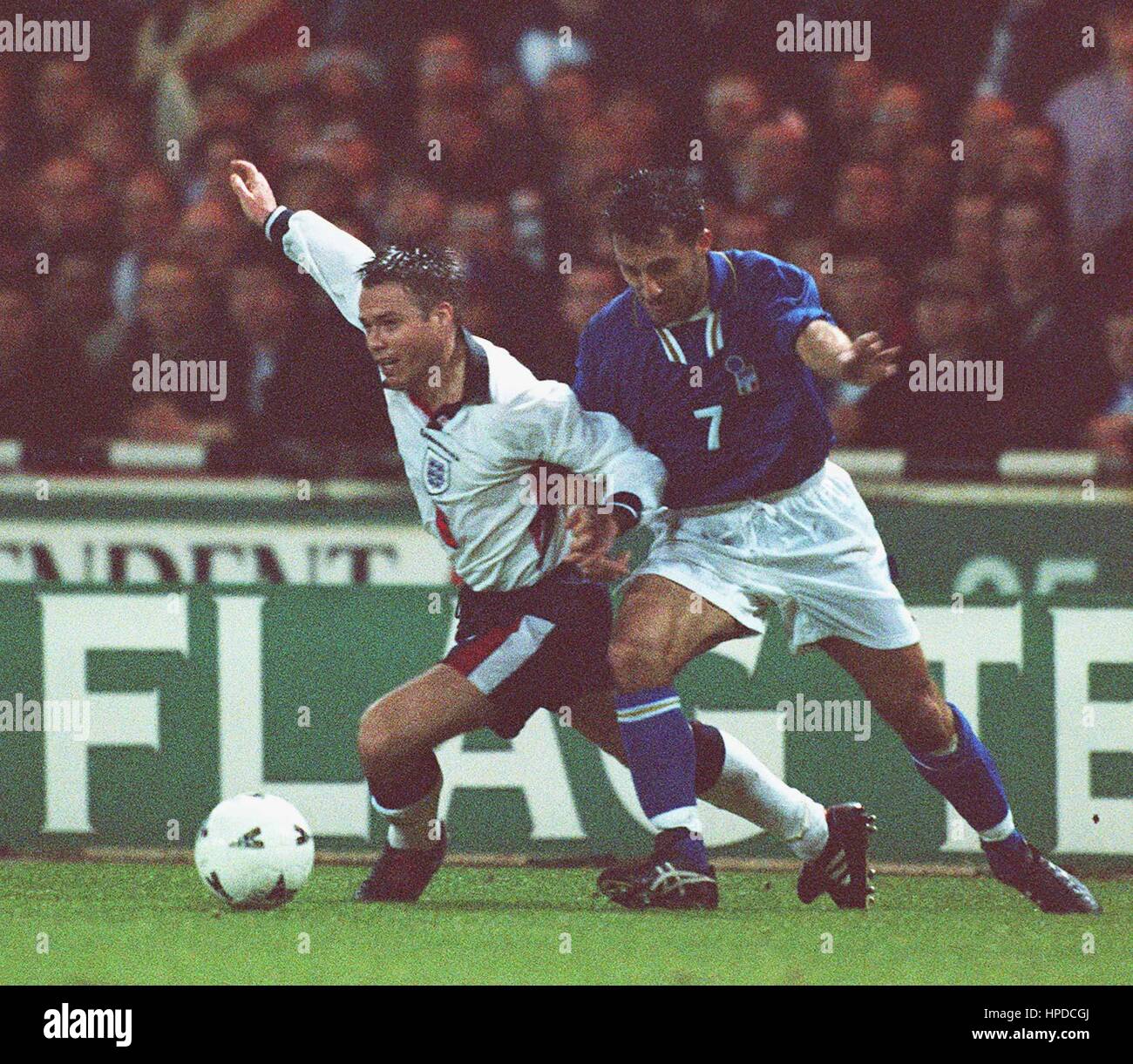 Le Saux England High Resolution Stock Photography and Images - Alamy