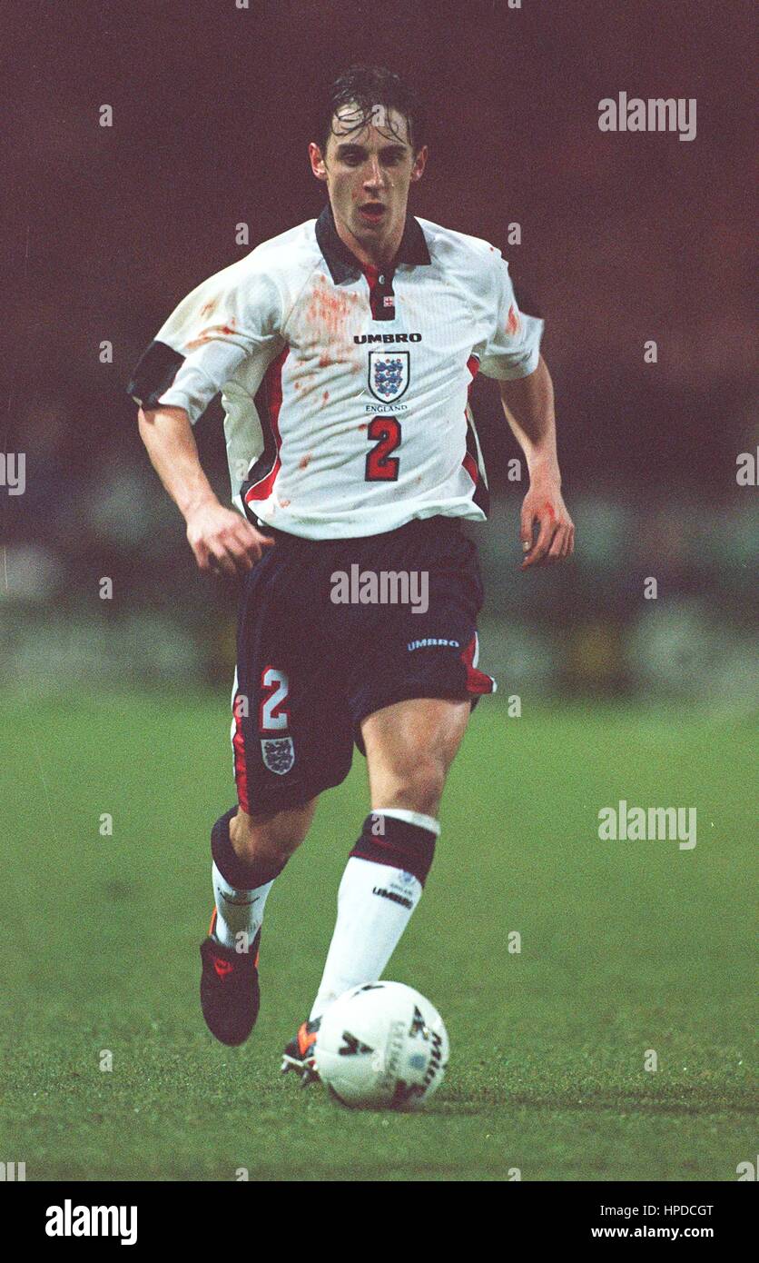 Gary neville hi-res stock photography and images - Alamy