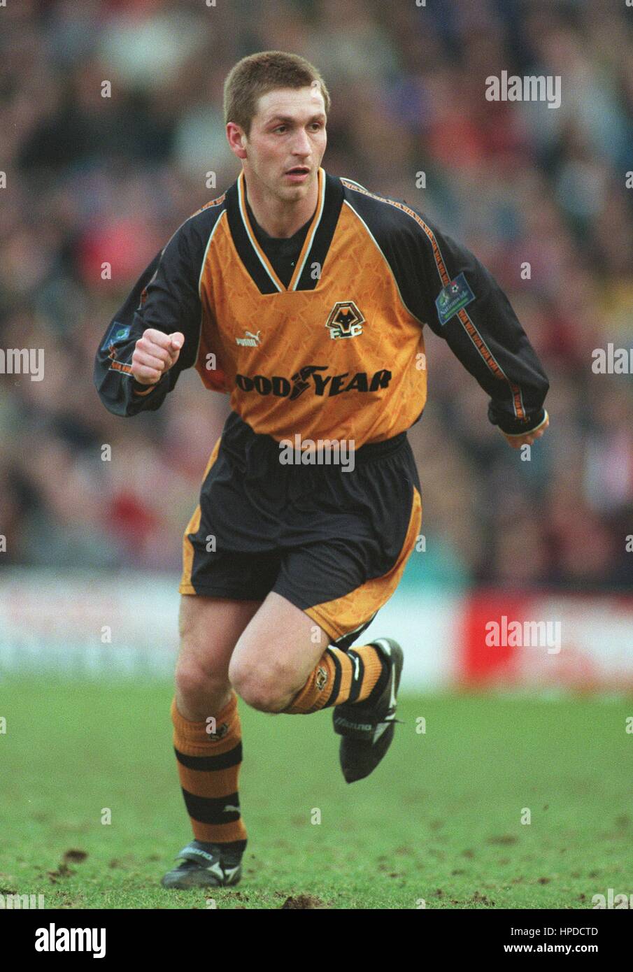 SIMON OSBORNE WOLVERHAMPTON WANDERERS FC 24 February 1997 Stock Photo ...