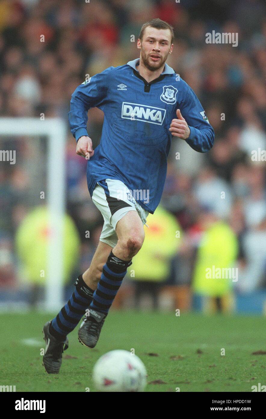 DUNCAN FERGUSON EVERTON FC 03 March 1997 Stock Photo - Alamy