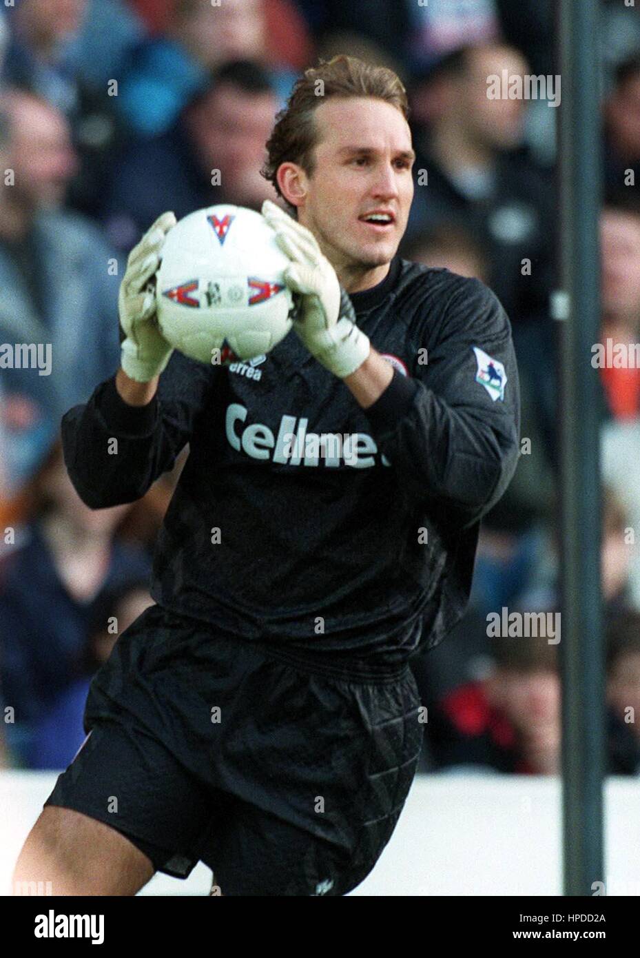 MARK SCHWARZER MIDDLESBROUGH FC 04 March 1997 Stock Photo - Alamy