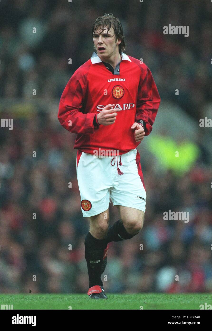Beckham manchester united 1997 hi-res stock photography and images - Alamy