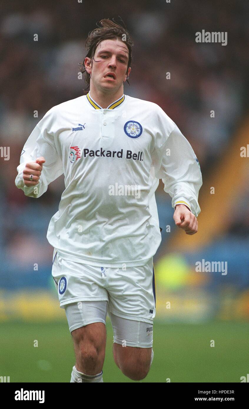 LEE SHARPE LEEDS UNITED FC 04 April 1997 Stock Photo - Alamy