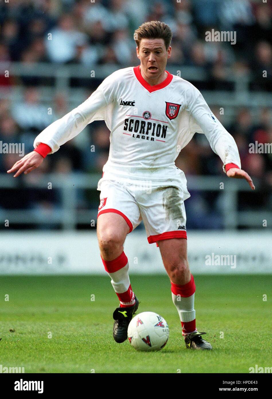 CHRIS WADDLE SUNDERLAND FC 08 April 1997 Stock Photo - Alamy