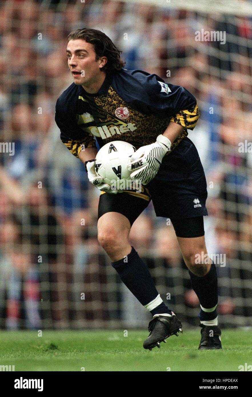 Ben roberts hi-res stock photography and images - Alamy