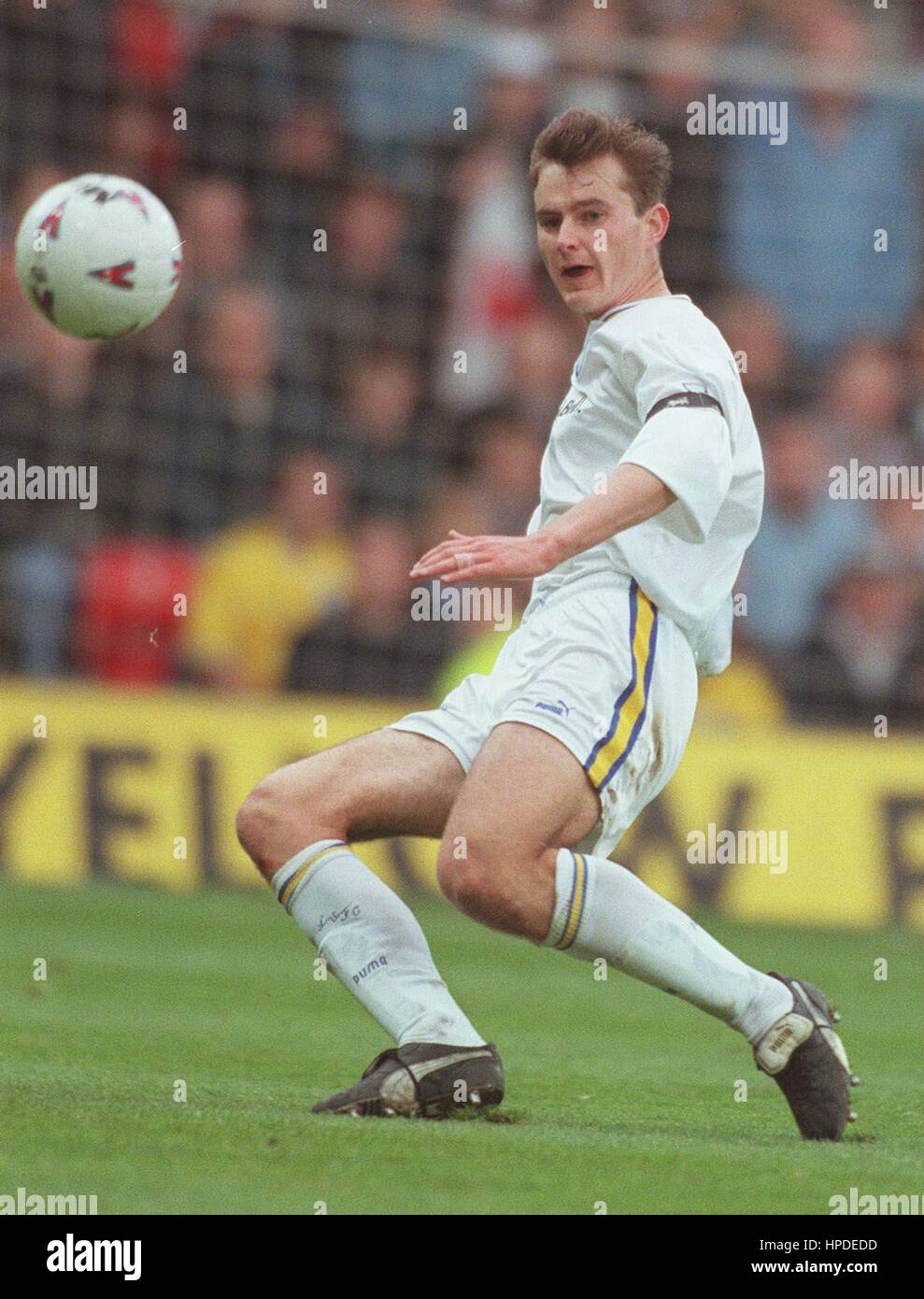 DAVID WETHERALL LEEDS UNITED FC 07 May 1997 Stock Photo - Alamy