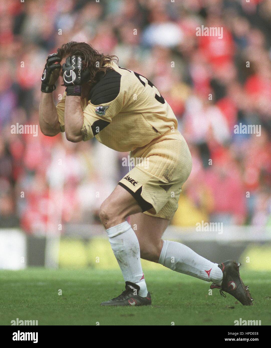 LIONEL PEREZ SUNDERLAND FC 25 April 1997 Stock Photo - Alamy