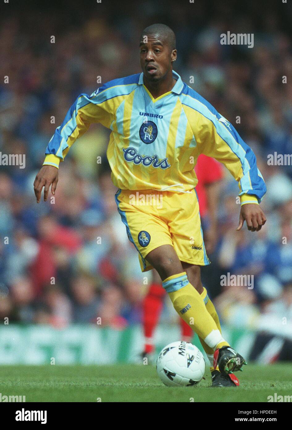EDDIE NEWTON CHELSEA FC 25 April 1997 Stock Photo - Alamy