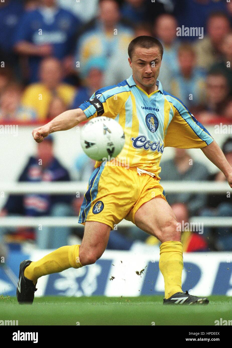 DENNIS WISE CHELSEA FC 25 April 1997 Stock Photo - Alamy