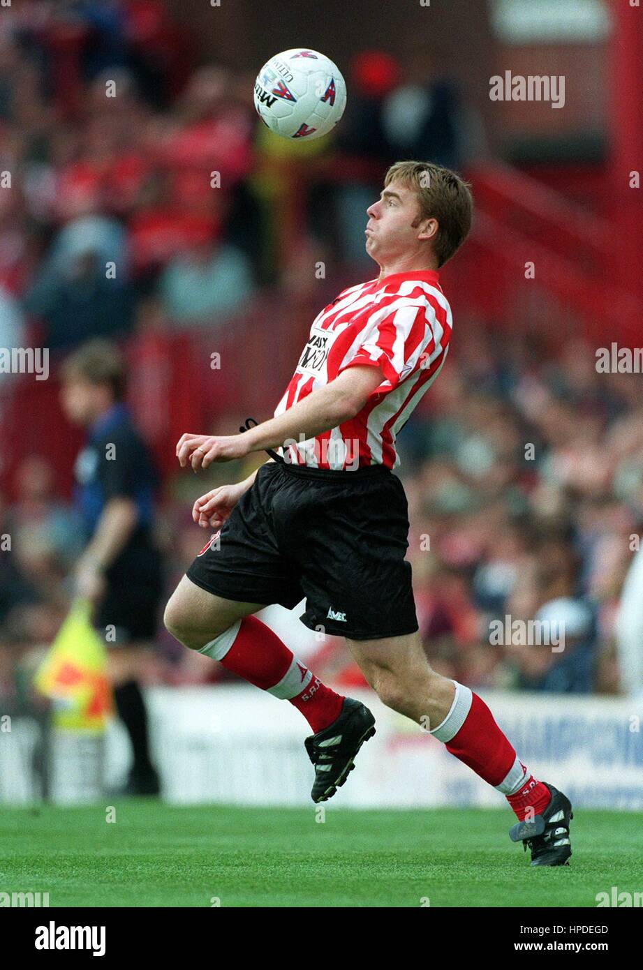 GARETH HALL SUNDERLAND FC 07 May 1997 Stock Photo - Alamy