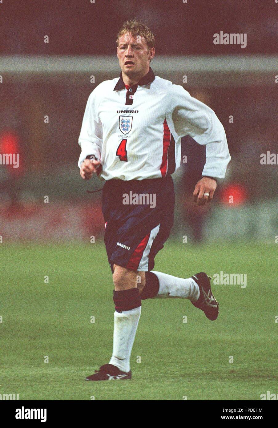 DAVID BATTY ENGLAND & NEWCASTLE UTD FC 09 May 1997 Stock Photo - Alamy
