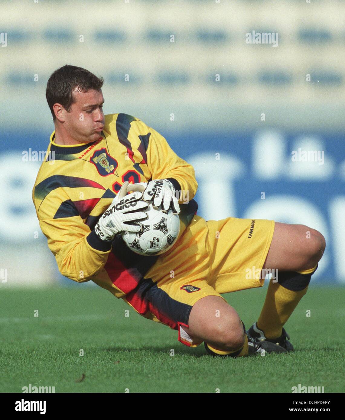 NEIL SULLIVAN SCOTLAND & WIMBLEDON FC 03 June 1997 Stock Photo - Alamy