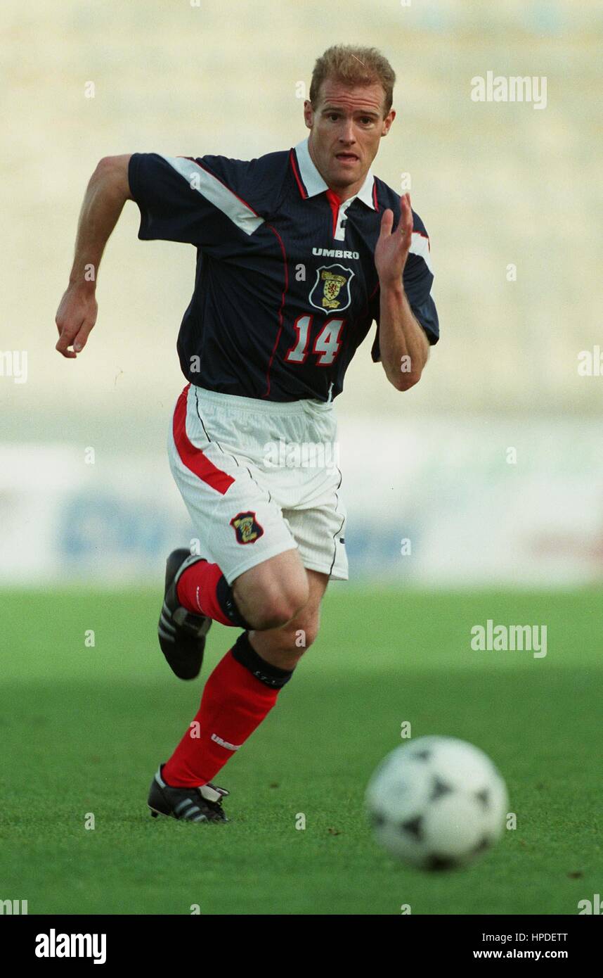 GORDON DURIE SCOTLAND & GLASGOW RANGERS FC 03 June 1997 Stock Photo - Alamy