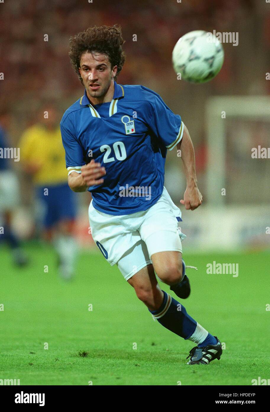ALESSANDRO DEL PIERO ITALY & JUVENTUS FC 11 June 1997 Stock Photo - Alamy