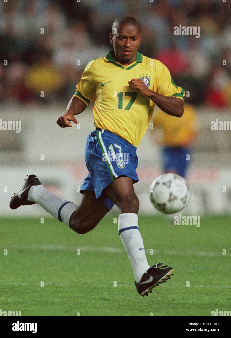 ZE ROBERTO BRAZIL & REAL MADRID FC 18 June 1997 Stock Photo - Alamy