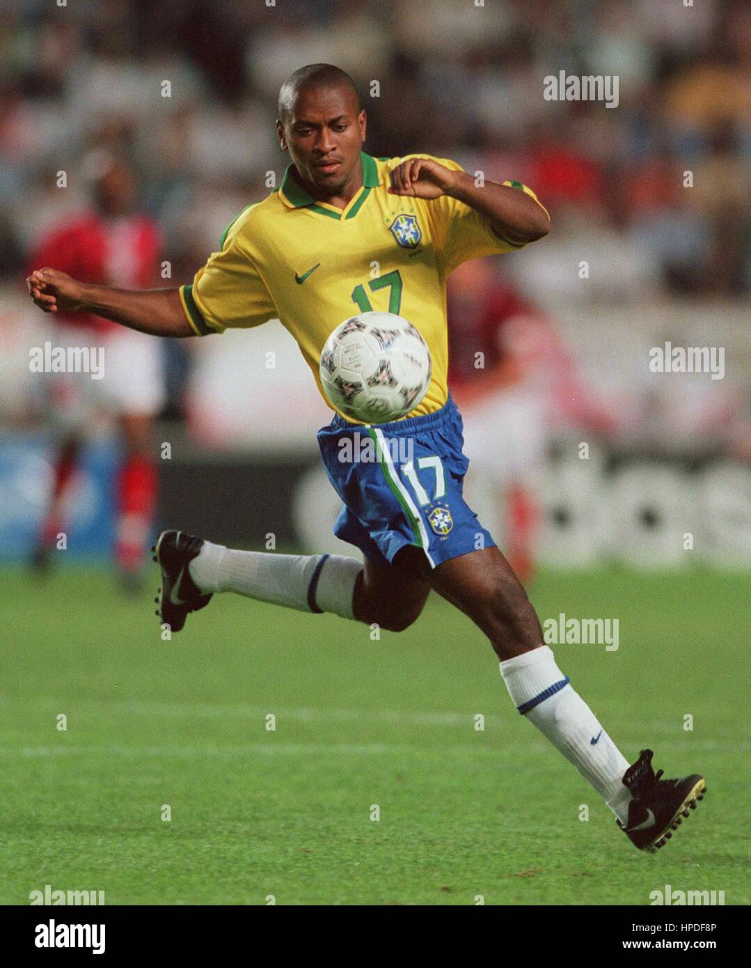 ZE ROBERTO BRAZIL & REAL MADRID 18 June 1997 Stock Photo - Alamy