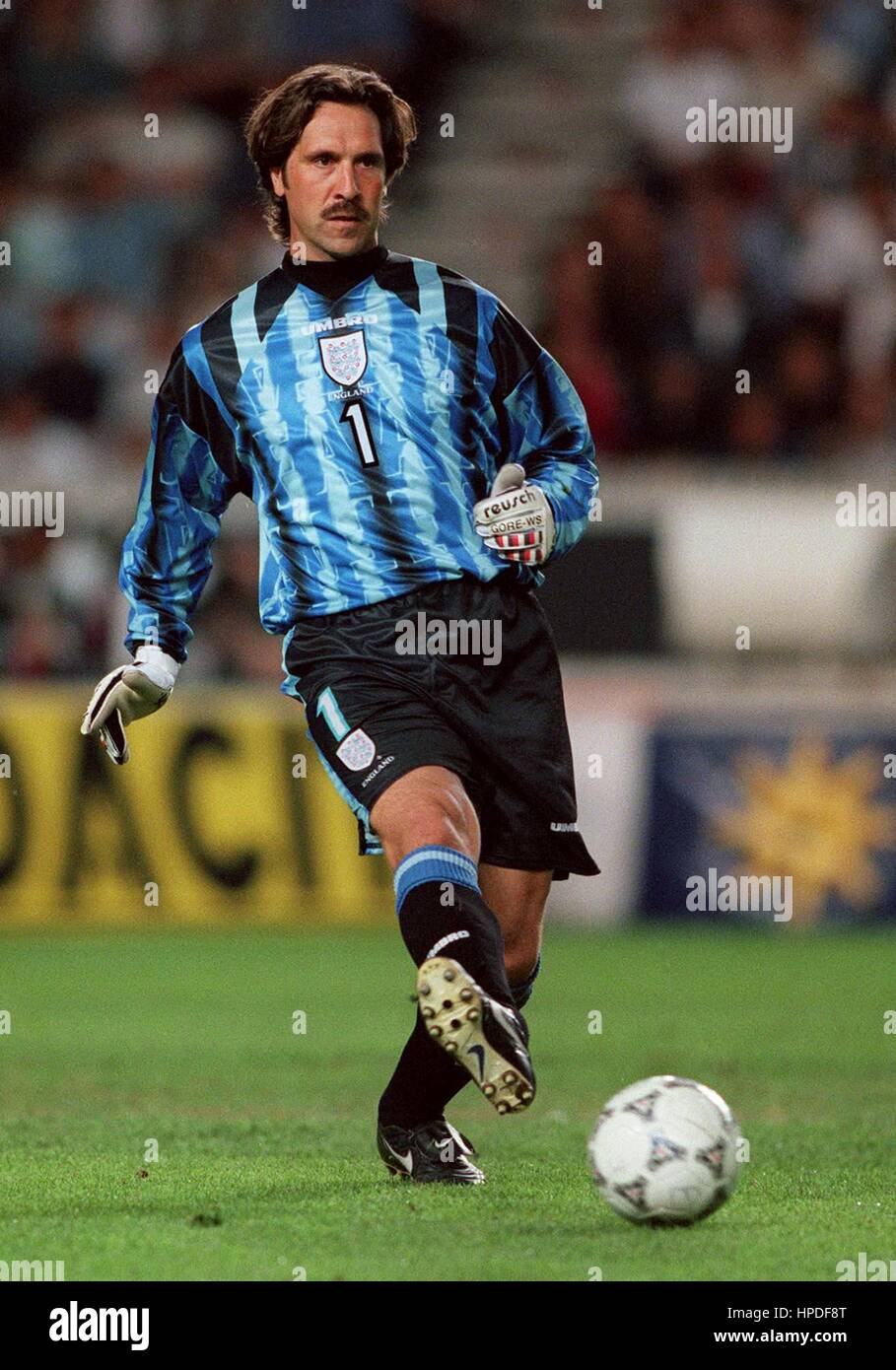 DAVID SEAMAN ENGLAND & ARSENAL FC 18 June 1997 Stock Photo - Alamy