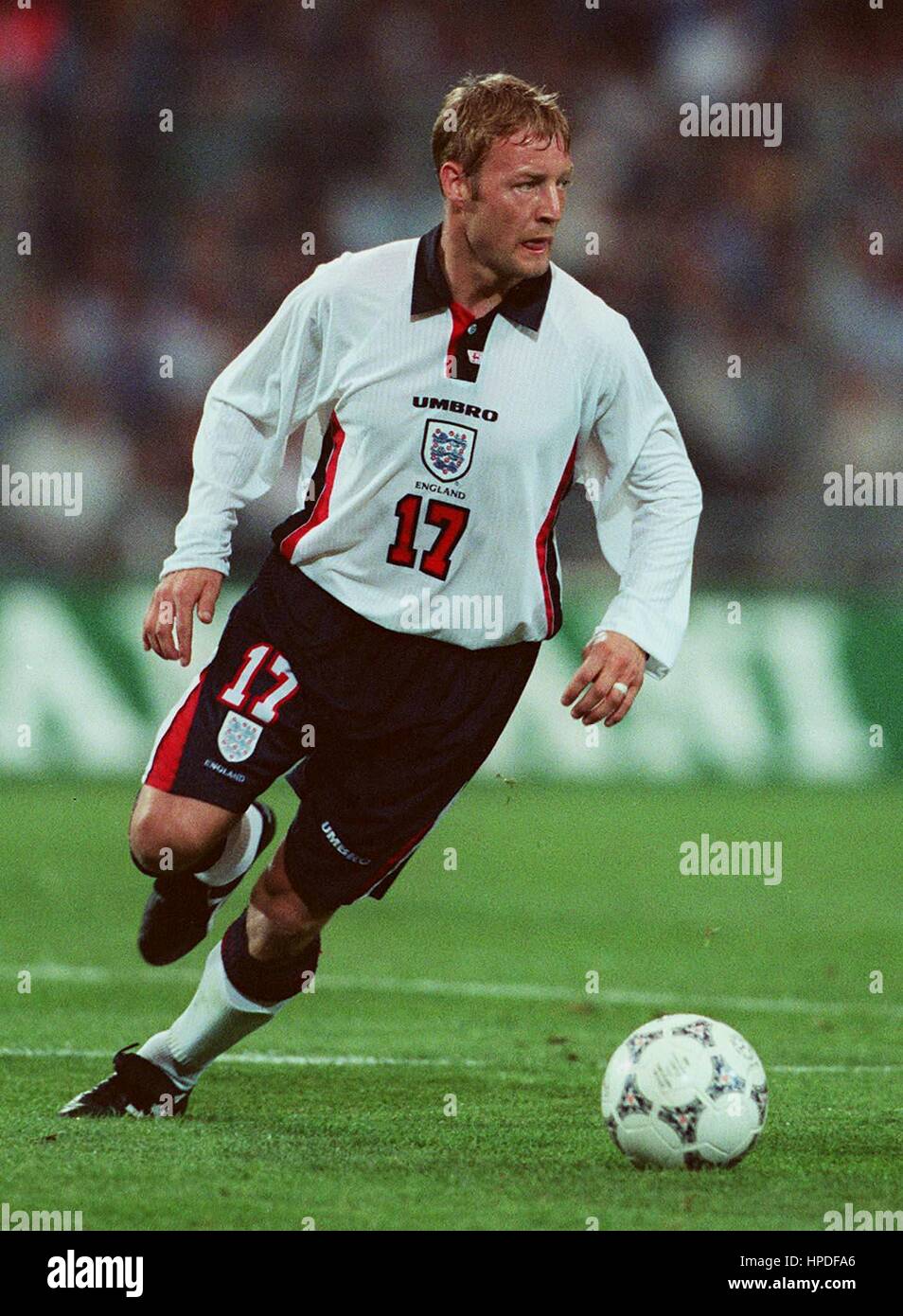 DAVID BATTY ENGLAND & NEWCASTLE UTD FC 18 June 1997 Stock Photo - Alamy DAVID BATTY ENGLAND & NEWCASTLE UTD FC 18 June 1997 Stock Photo - Alamy