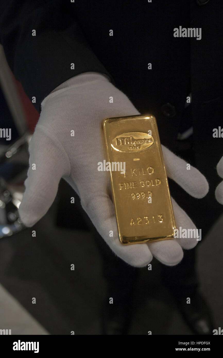 Gold reserves hi-res stock photography and images - Alamy