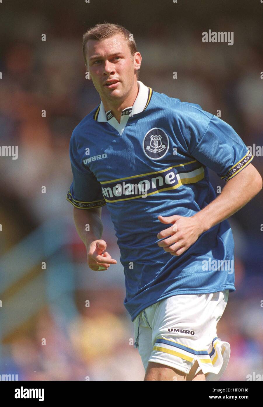 DUNCAN FERGUSON EVERTON FC 21 July 1997 Stock Photo - Alamy