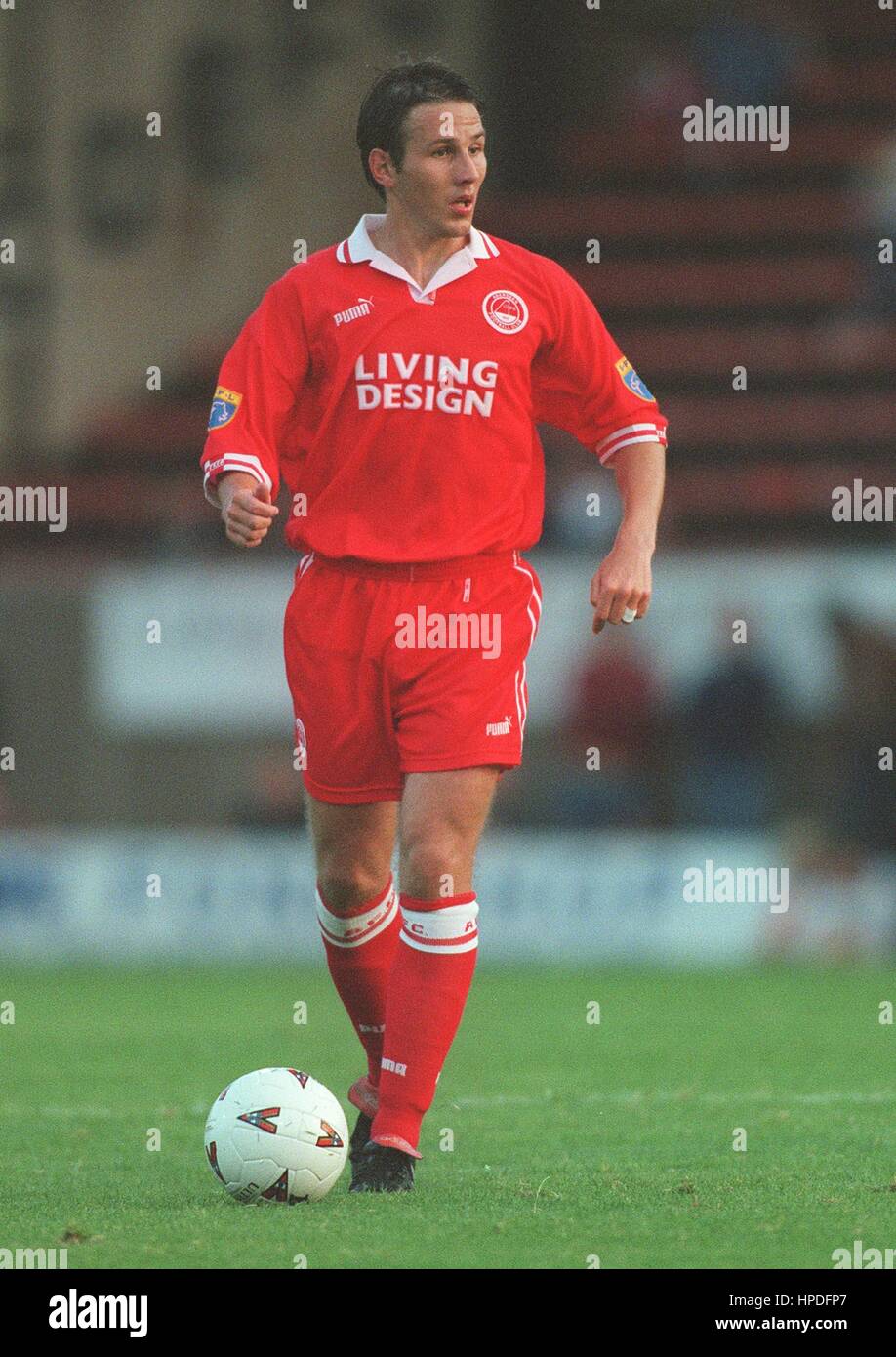 EOIN JESS ABERDEEN FC 22 July 1997 Stock Photo - Alamy