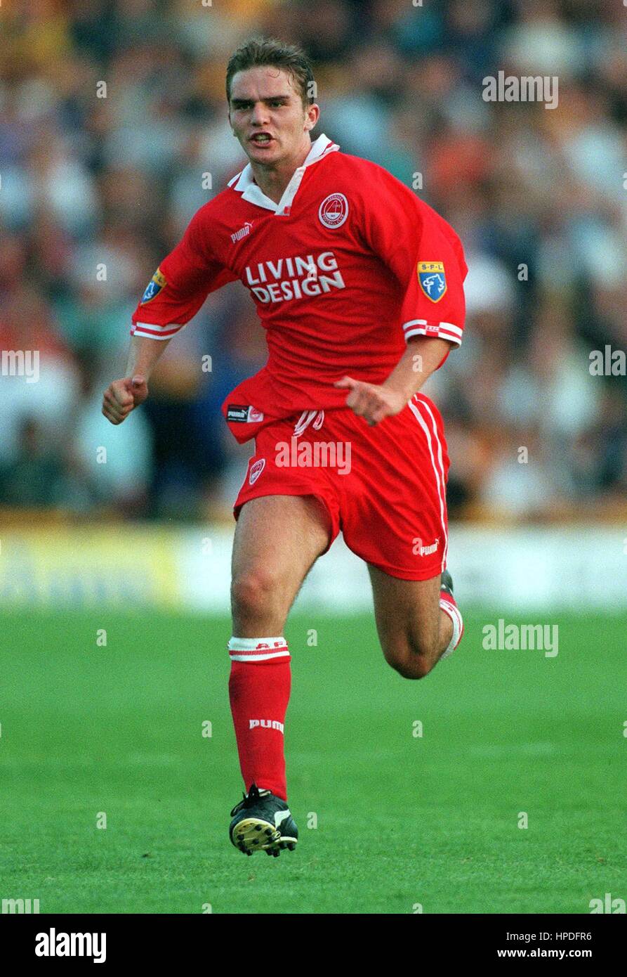 Rowson hi-res stock photography and images - Alamy