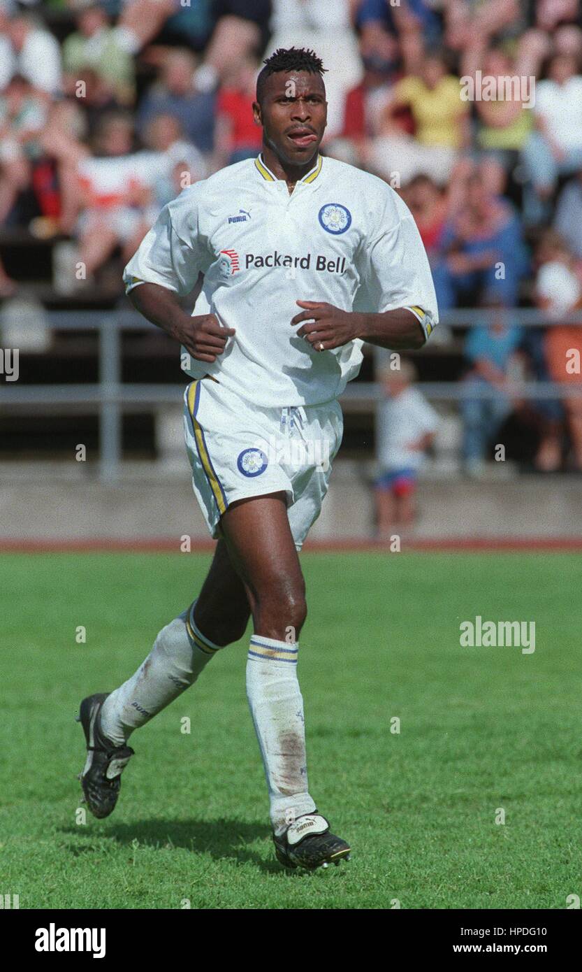 LUCAS RADEBE LEEDS UNITED FC 25 July 1997 Stock Photo - Alamy