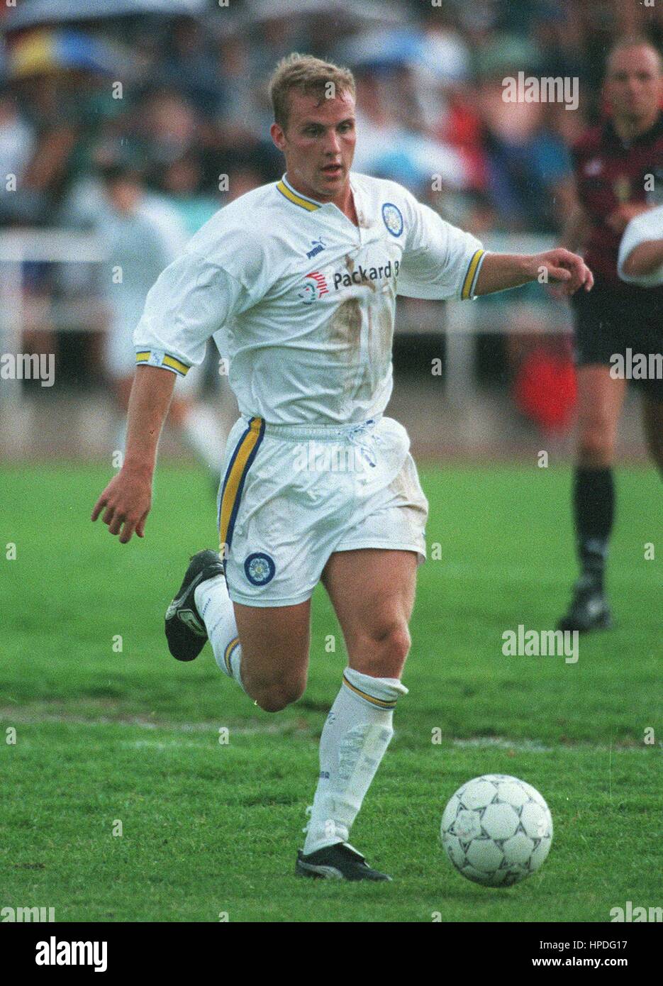 DEREK LILLEY LEEDS UNITED FC 25 July 1997 Stock Photo - Alamy