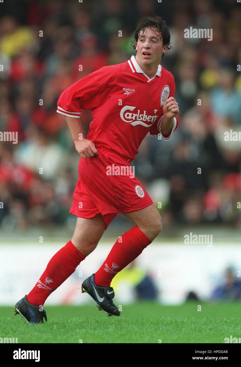 ROBBIE FOWLER LIVERPOOL FC 27 July 1997 Stock Photo - Alamy
