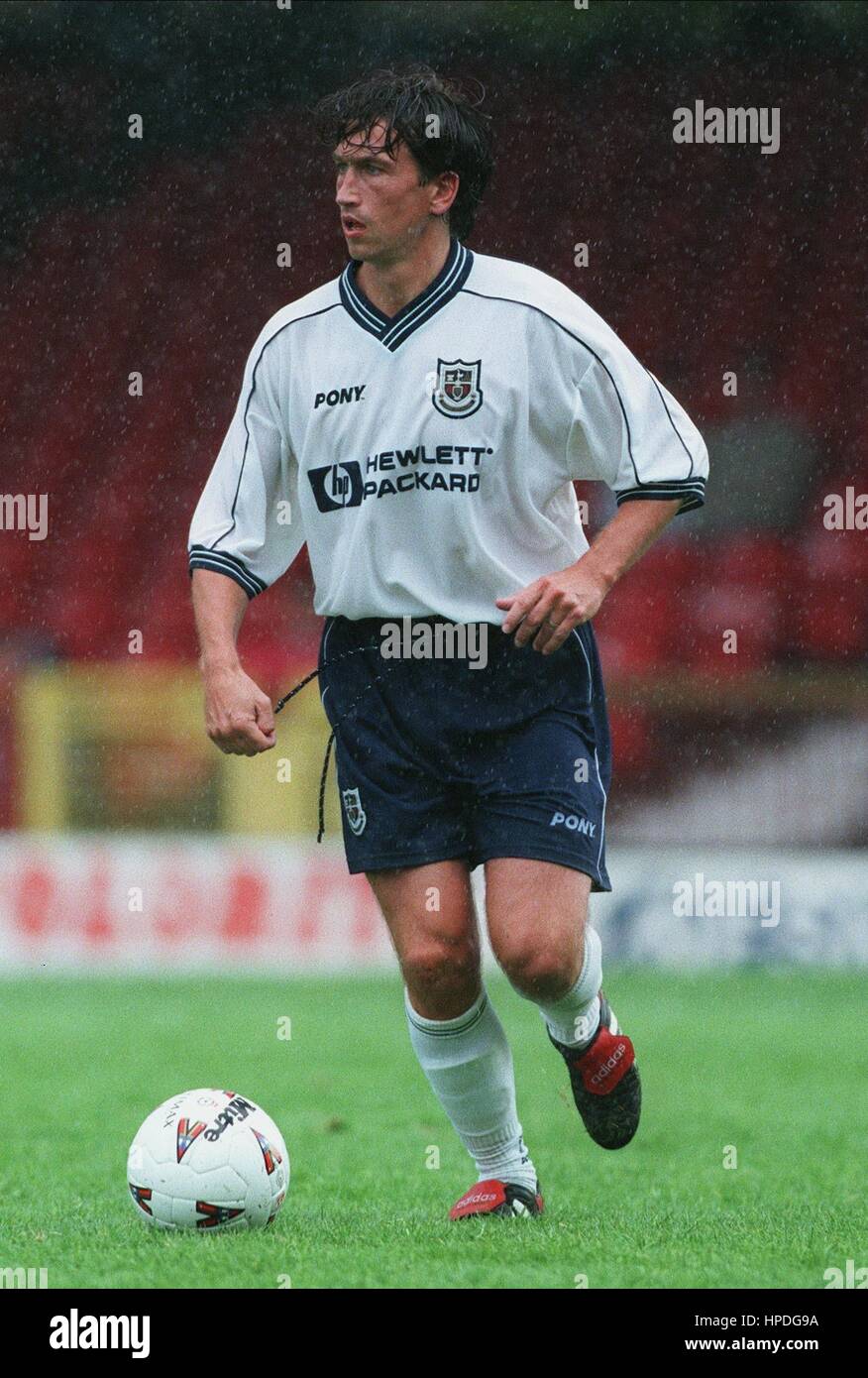 JUSTIN EDINBURGH TOTTENHAM HOTSPUR FC 28 July 1997 Stock Photo - Alamy