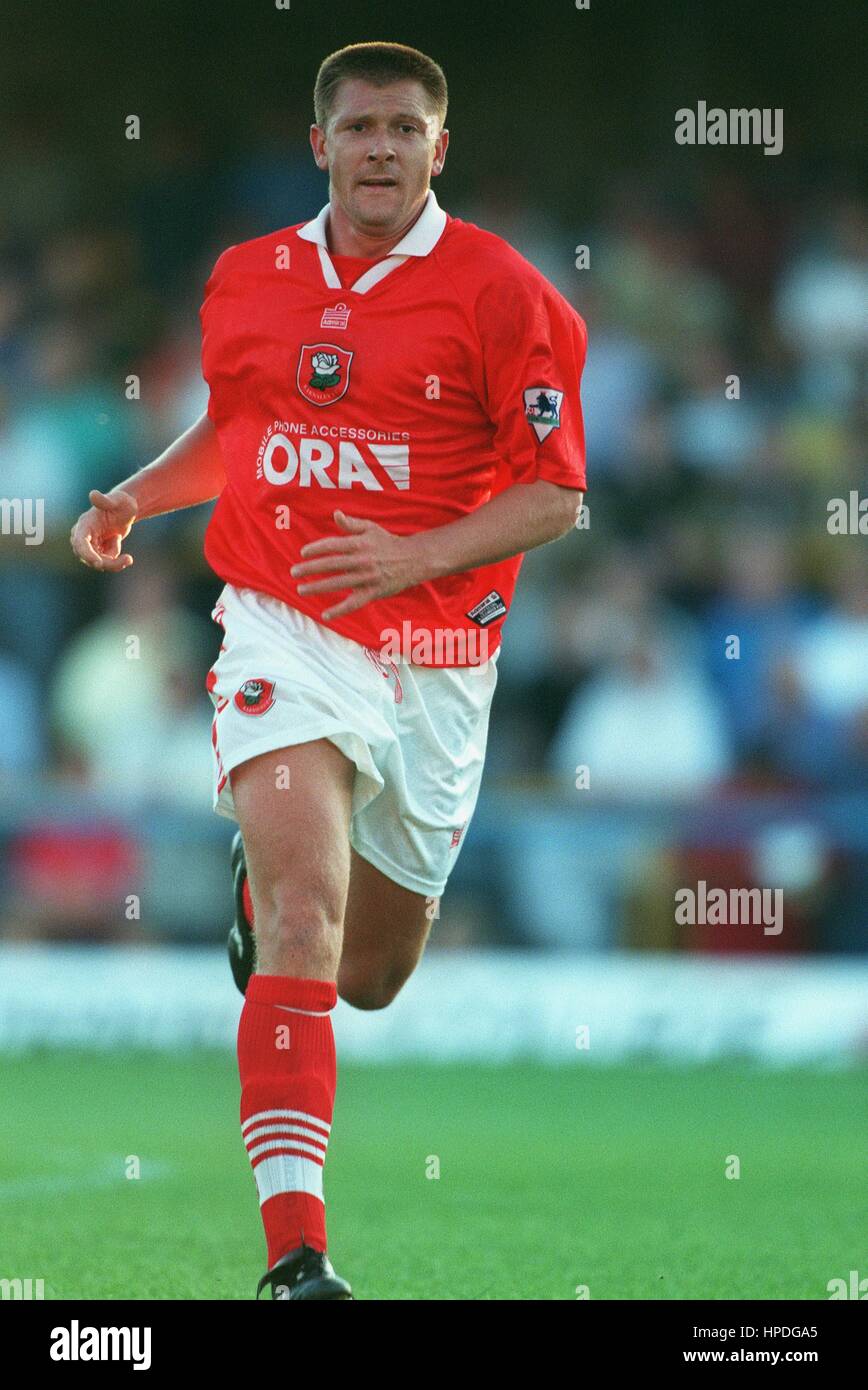 ERIC TINKLER BARNSLEY FC 28 July 1997 Stock Photo - Alamy
