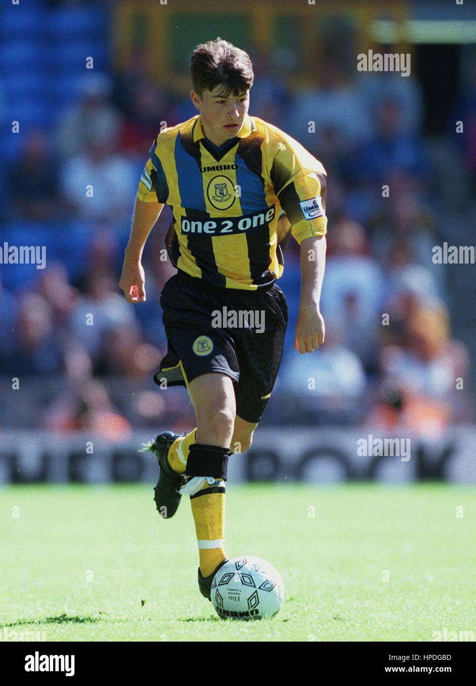 JOHN OSTER EVERTON FC 28 July 1997 Stock Photo - Alamy