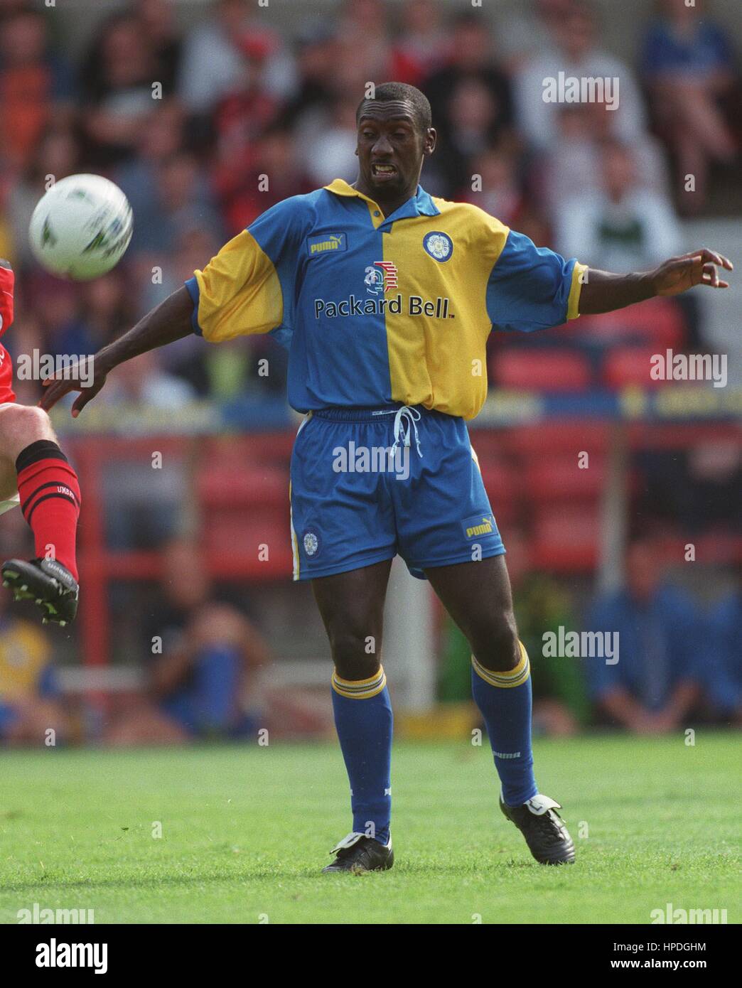 Hasselbaink leeds 1997 hi-res stock photography and images - Alamy