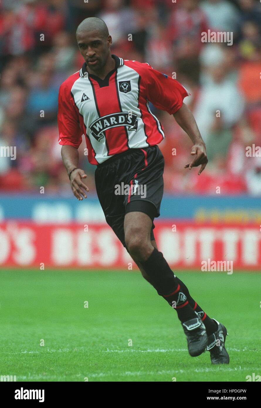 BRIAN DEANE SHEFFIELD UNITED FC 04 August 1997 Stock Photo - Alamy