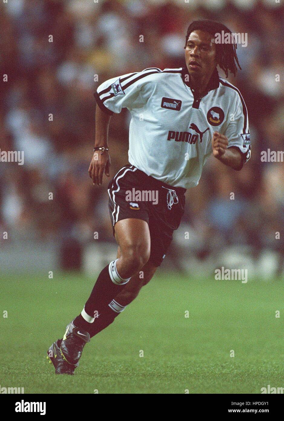 Matt carbon hi-res stock photography and images - Alamy