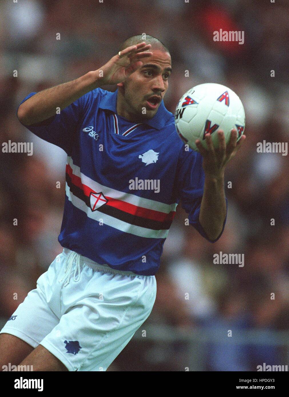 JUAN SEBASTIAN VERON SAMPDORIA FC 05 August 1997 Stock Photo - Alamy