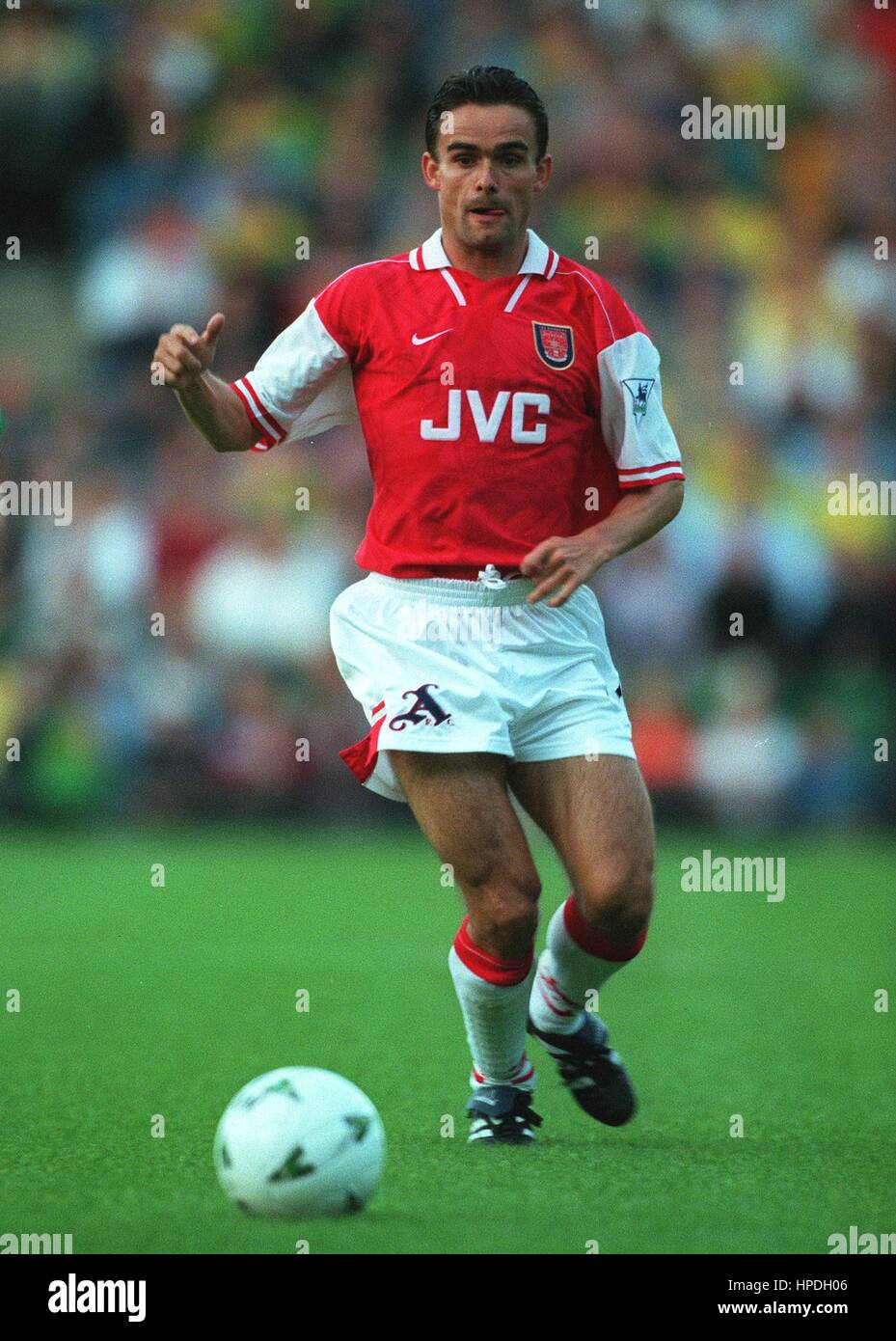 MARC OVERMARS ARSENAL FC 07 August 1997 Stock Photo - Alamy