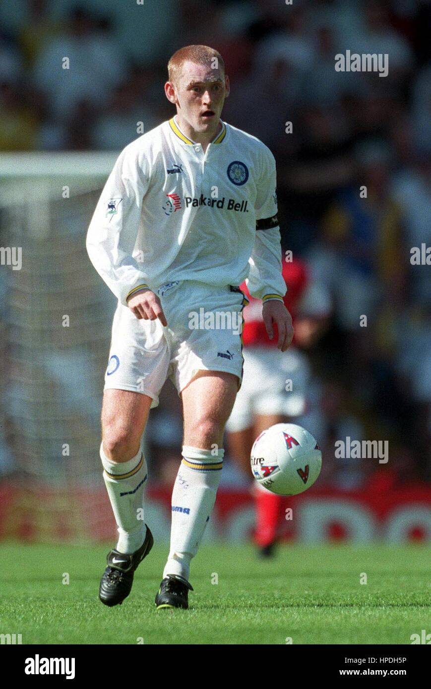 DAVID HOPKIN LEEDS UNITED FC 11 August 1997 Stock Photo - Alamy