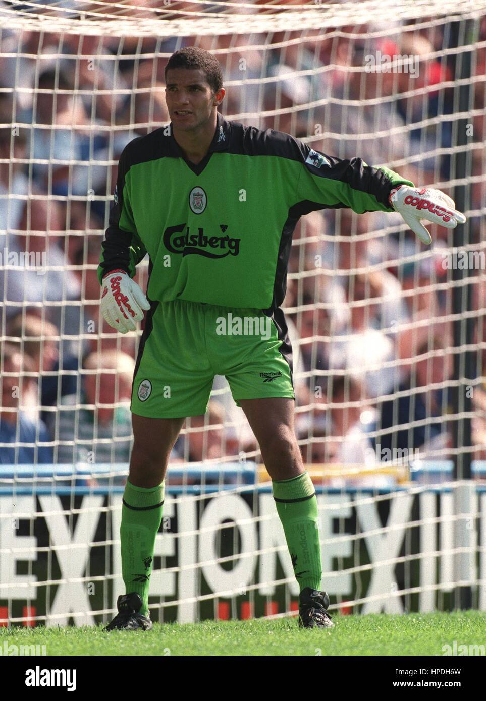 DAVID JAMES LIVERPOOL FC 11 August 1997 Stock Photo - Alamy