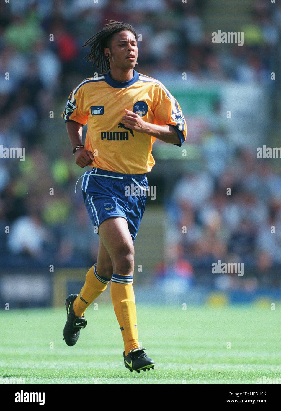 Matt carbon hi-res stock photography and images - Alamy