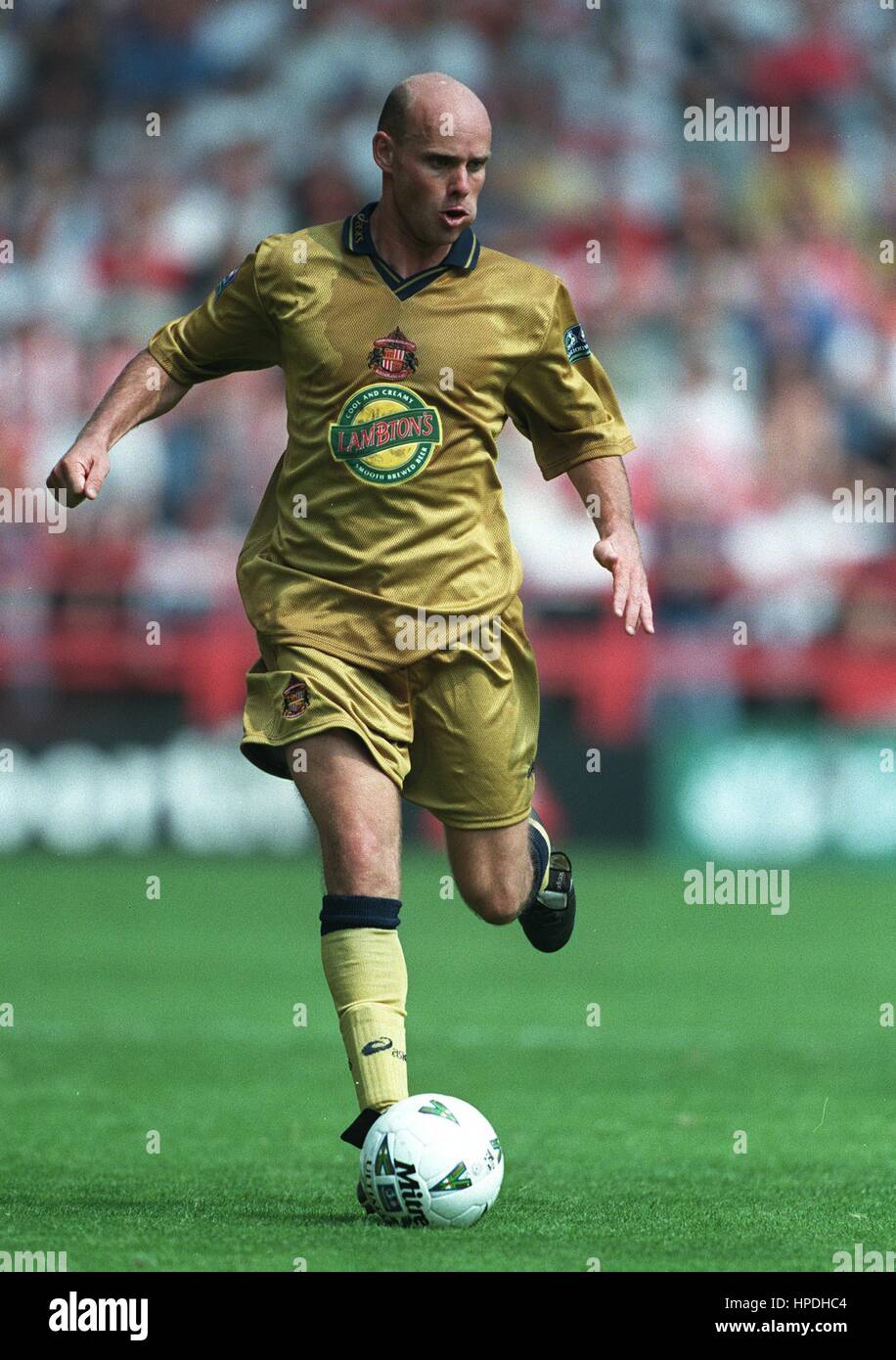 STEVE AGNEW SUNDERLAND FC 12 August 1997 Stock Photo - Alamy