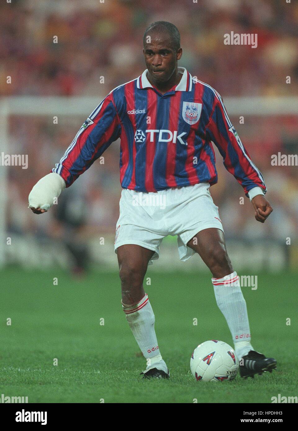 DEAN GORDON PALACE FC 13 August 1997 Stock Photo - Alamy