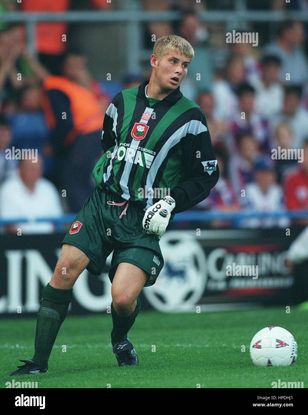 DAVID WATSON . BARNSLEY FC 13 August 1997 Stock Photo - Alamy