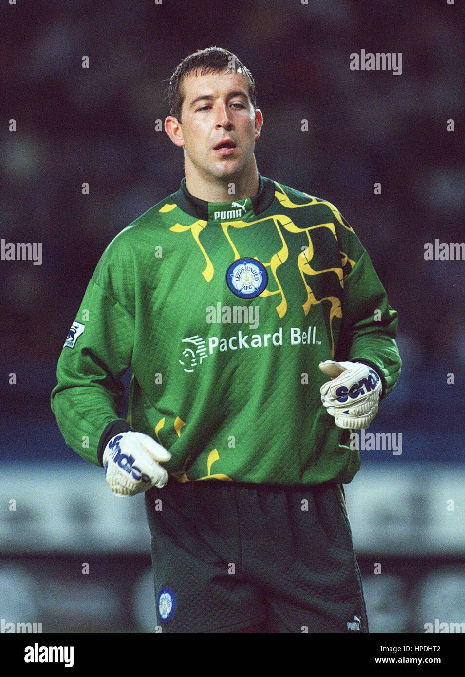 NIGEL MARTYN LEEDS UNITED FC 15 August 1997 Stock Photo - Alamy