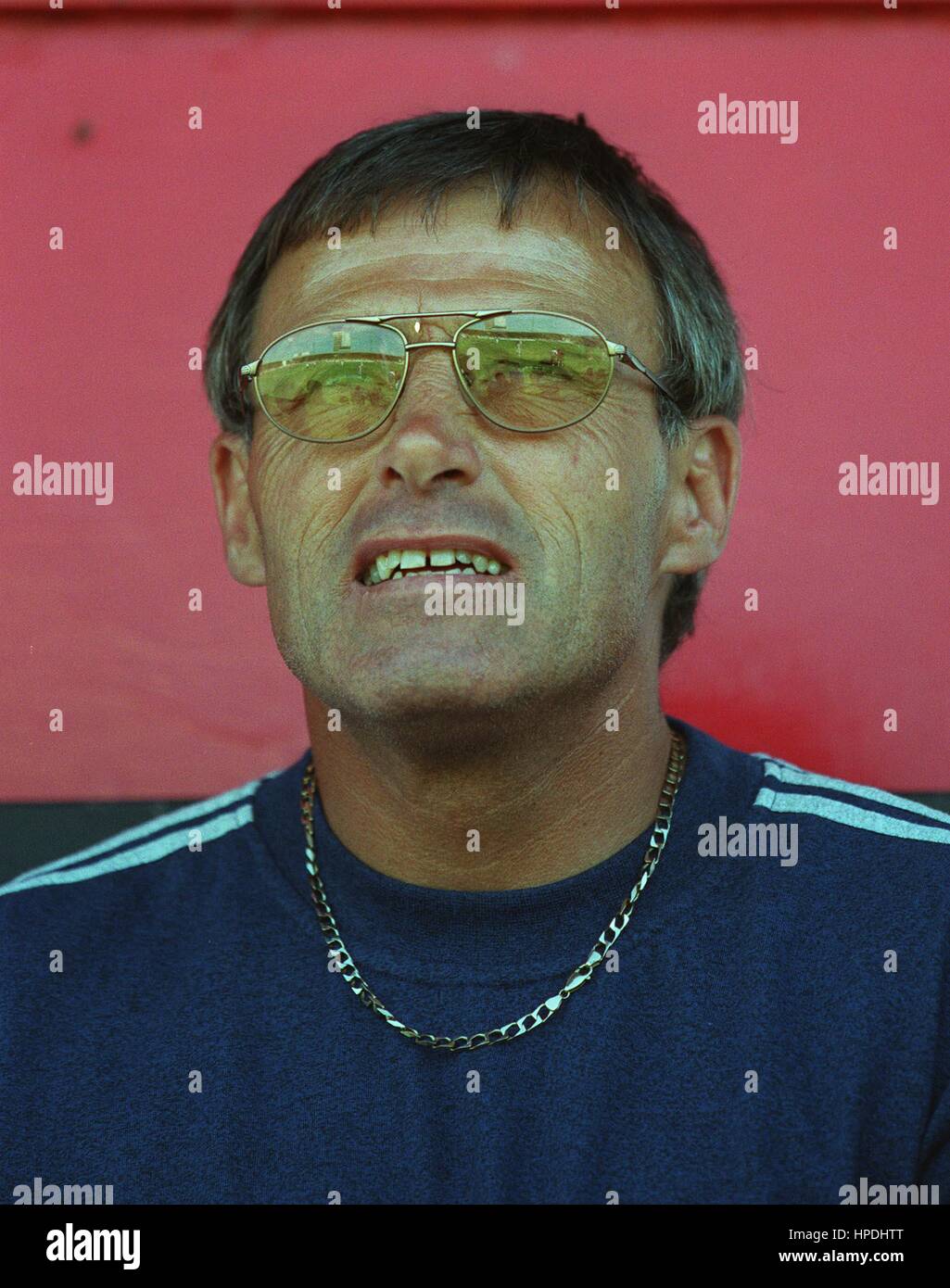 Dario gradi football hi-res stock photography and images - Alamy