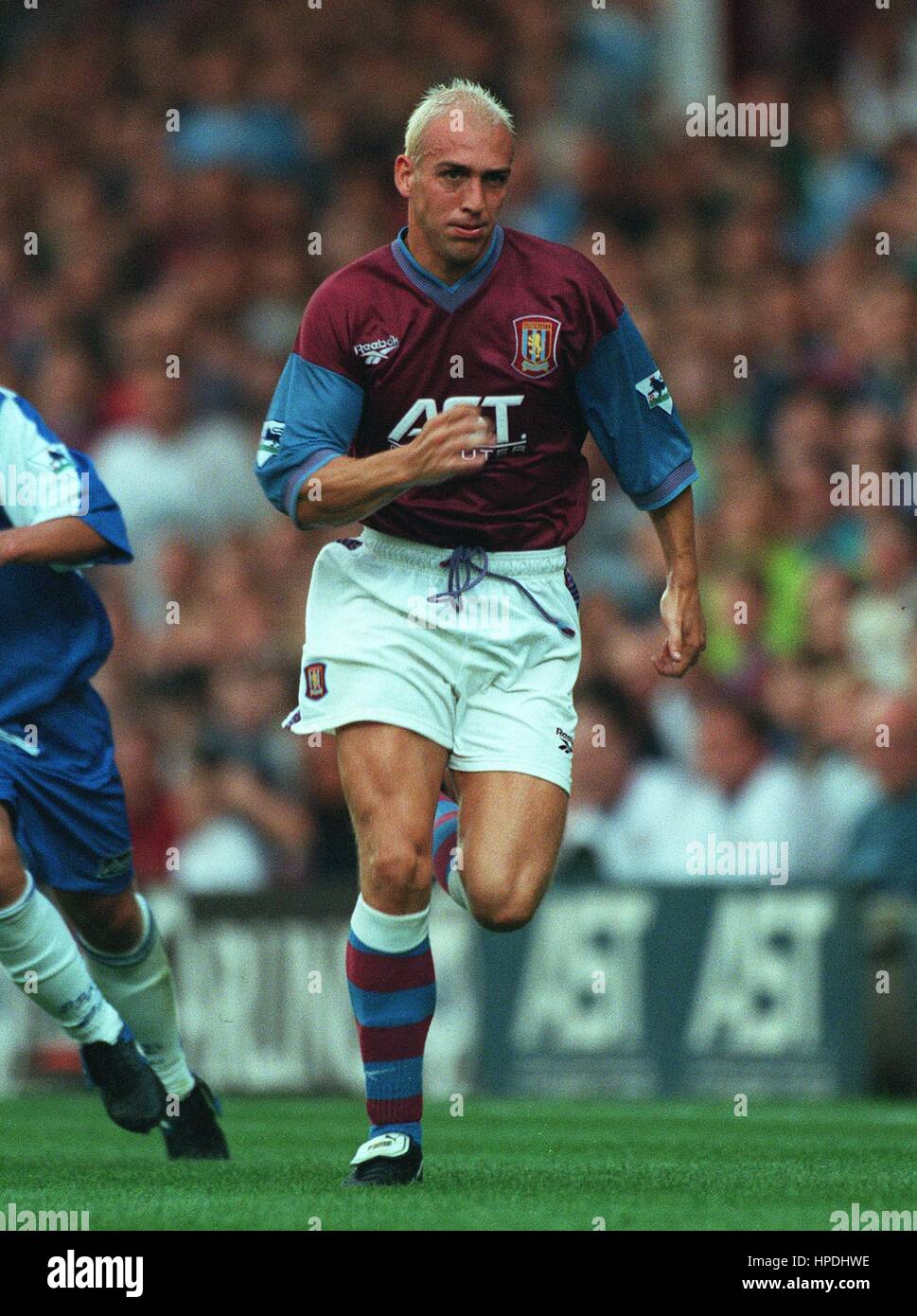 Mark draper hi-res stock photography and images - Alamy