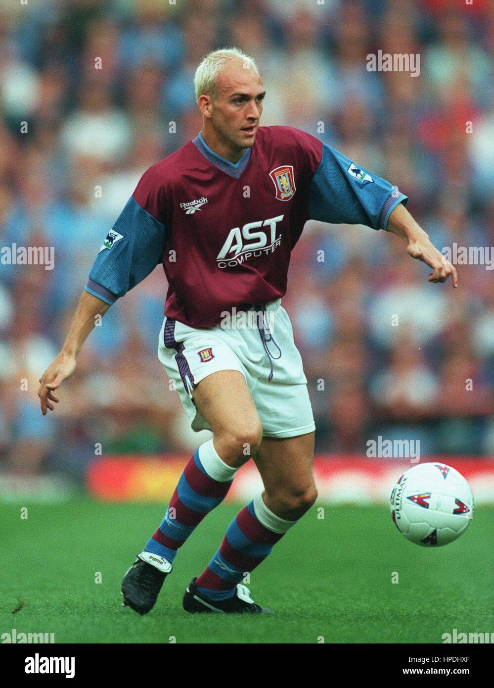 Mark draper hi-res stock photography and images - Alamy