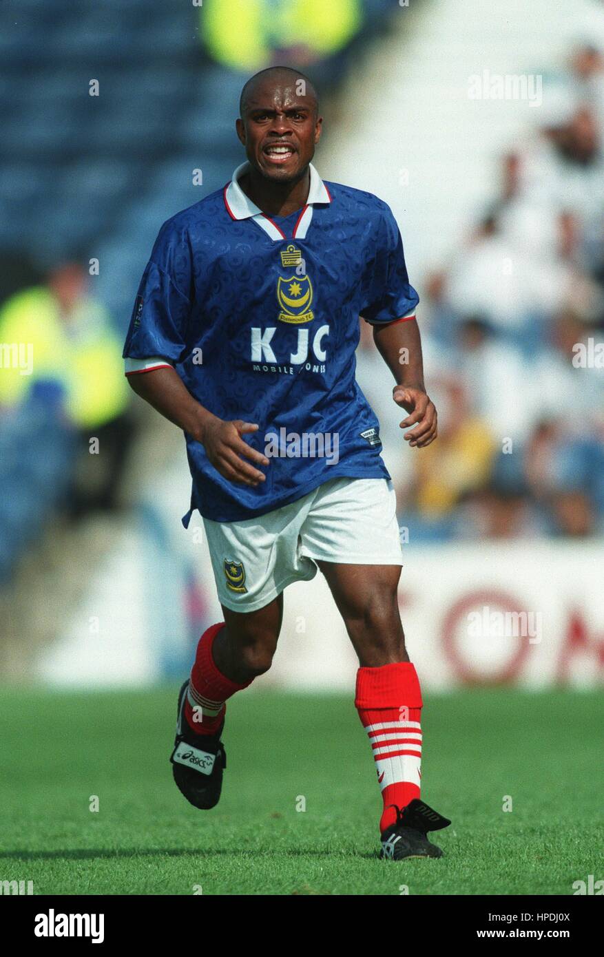 Fitzroy simpson hi-res stock photography and images - Alamy