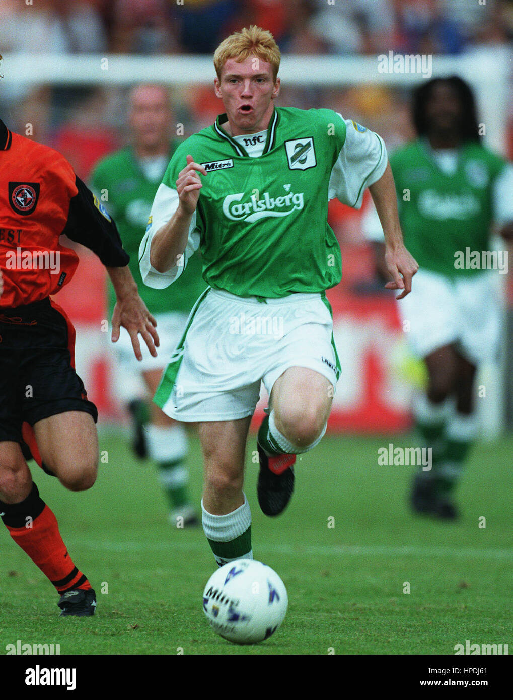 GREG MILLER HIBERNIAN FC 19 August 1997 Stock Photo - Alamy