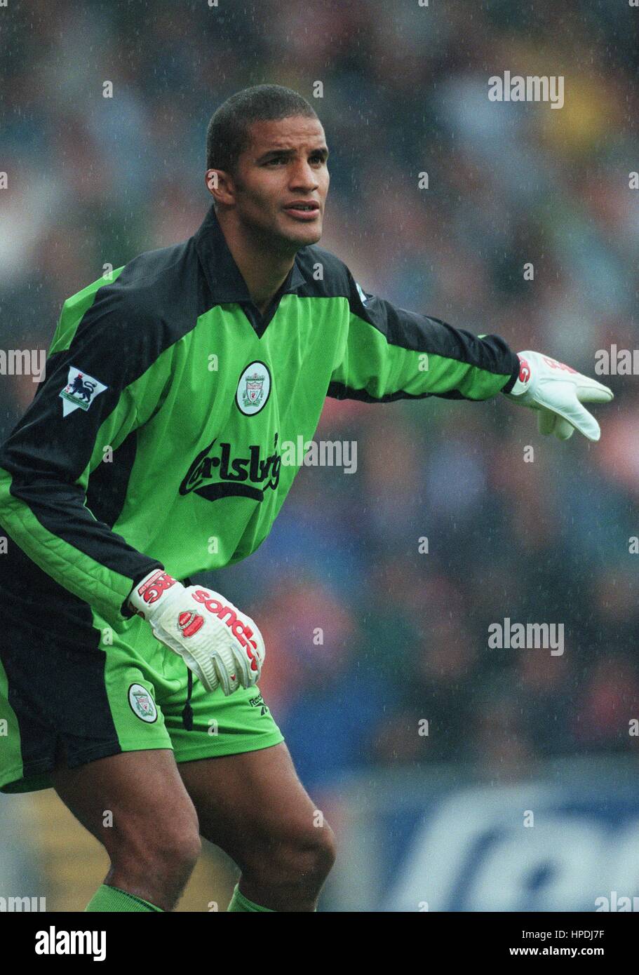 DAVID JAMES LIVERPOOL FC 23 August 1997 Stock Photo - Alamy
